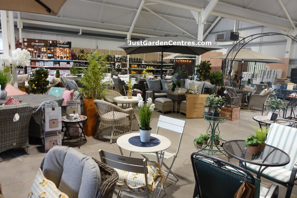 LAYLOCKS GARDEN CENTRE INDEPENDENT REVIEW